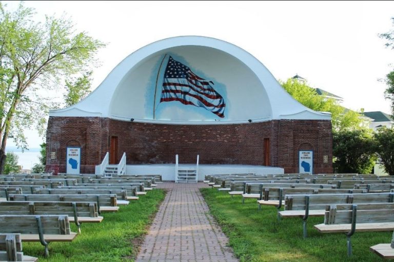 Memorial Park/Band shell – AshLand